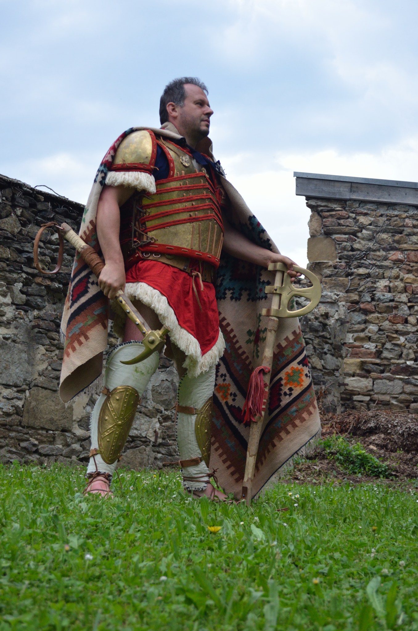THE EXOTIC WEAPONS AND PANOPLIES OF THE EAST MEDITERRANEAN BRONZE AGE ...